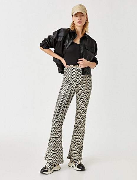 Koton Kadın Geometrik Desenli İspanyol Paça Pantolon Yüksek Bel