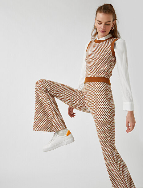 Koton Kadın Yüksek Bel Geniş Paça Desenli Pantolon