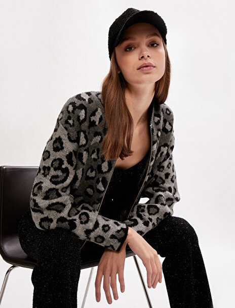 Koton Kadın Simli Fermuarlı Leopar Desenli Hırka
