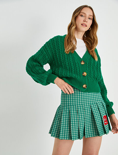 Koton Kadın Crop Hırka Düğmeli V Yaka Koton Kadın Crop Hırka Düğmeli V Yaka