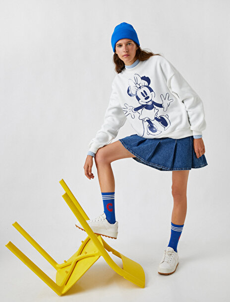 Koton Ole Genç Kız Minnie Mouse Lisanslı Sweatshirt Koton Ole Genç Kız Minnie Mouse Lisanslı Sweatshirt