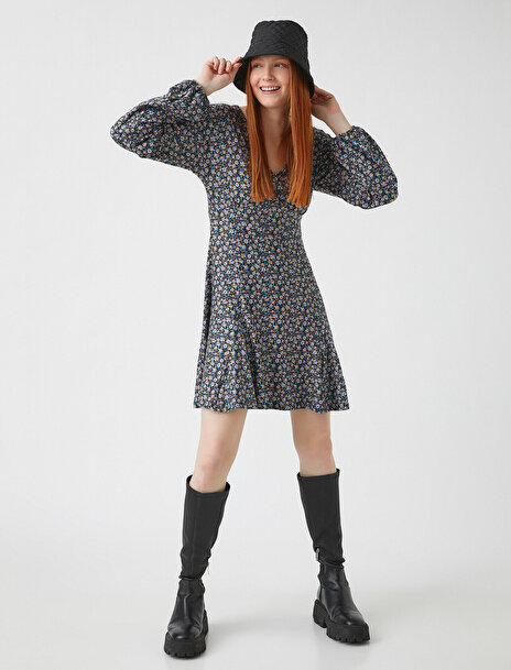 Koton Ole Genç Kız V Yaka Çiçekli Fırfırlı Elbise