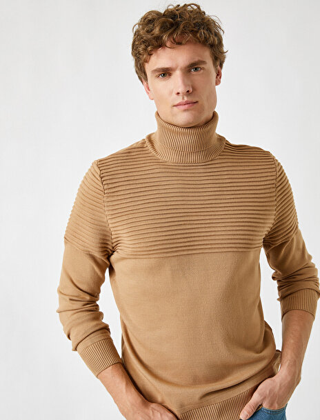 Koton Erkek Boğazlı Çizgili Kazak