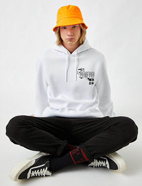 Koton Erkek Tokyo Baskılı Kapşonlu Sweatshirt