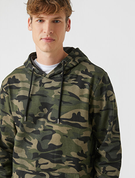 Koton Erkek Kamuflaj Desenli Kapüşonlu Sweatshirt Koton Erkek Kamuflaj Desenli Kapüşonlu Sweatshirt