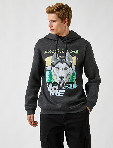 Koton Erkek Kurt Baskılı Kapüşonlu Sweatshirt