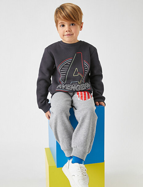 Koton Erkek Çocuk Avengers Lisanslı Baskılı Sweatshirt Uzun Kollu Pamuklu