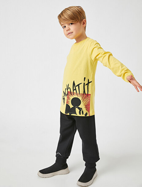 Koton Erkek Çocuk Mickey Mouse Lisanslı Baskılı Bisiklet Yaka Tişört Uzun Kollu Pamuklu