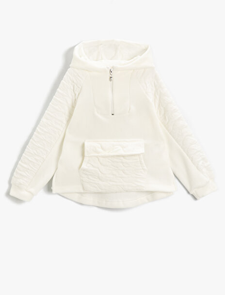 Koton Kız Çocuk Kapitoneli Kapüşonlu Kanguru Cepli Sweatshirt Yarım Fermuarlı Koton Kız Çocuk Kapitoneli Kapüşonlu Kanguru Cepli Sweatshirt Yarım Fermuarlı