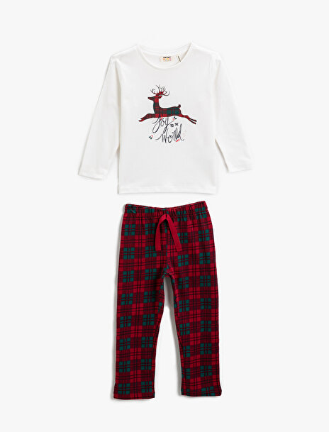 Koton Erkek Yeni Yıl Temalı Pamuklu Pijama Takımı Koton Erkek Yeni Yıl Temalı Pamuklu Pijama Takımı