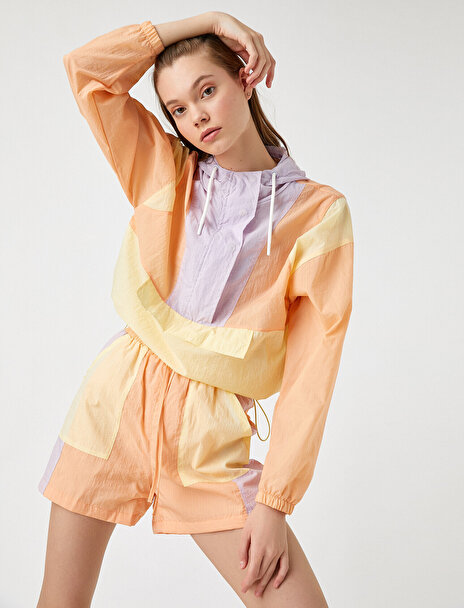 Koton Kadın Kapüşonlu Çıtçıtlı Spor Ceket