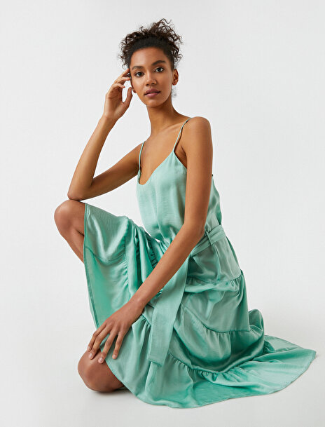 Koton Kadın Askılı Midi Fırfırlı Elbise