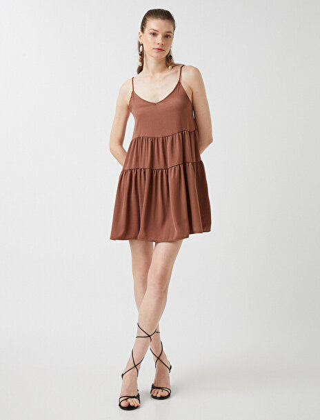 Koton Kadın Katlı Mini Elbise Askılı V Yaka