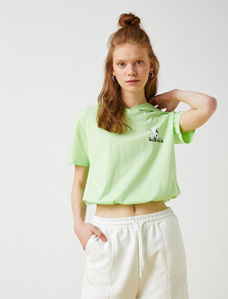 Koton Kadın Kapüşonlu Kısa Kollu Tişört Koton Kadın Kapüşonlu Kısa Kollu Tişört