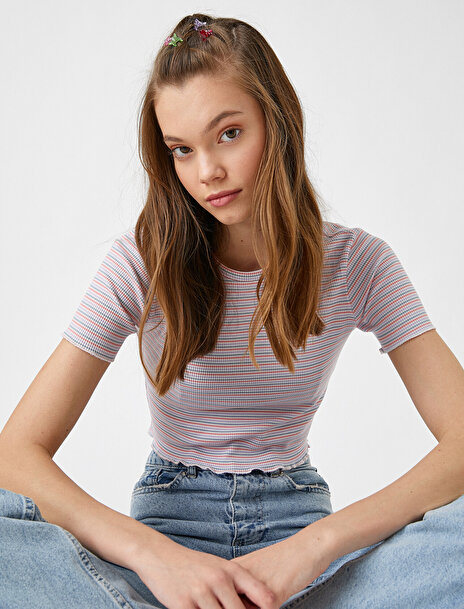 Koton Kadın Kısa Kollu Basic Crop Tişört