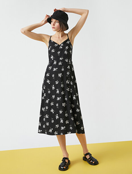 Koton Kadın Askılı V Yaka Düğme Detaylı Çiçek Baskılı Uzun Elbise