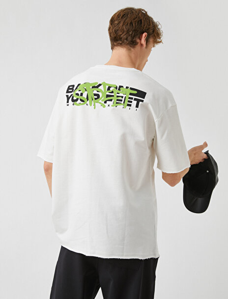 Koton Erkek Oversize Arkası Baskılı Tişört