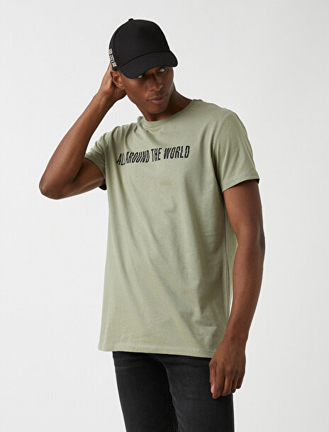 Koton Erkek Slim Fit Baskılı Tişört