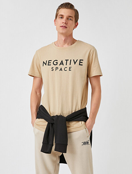 Koton Erkek Slim Fit Baskılı Tişört