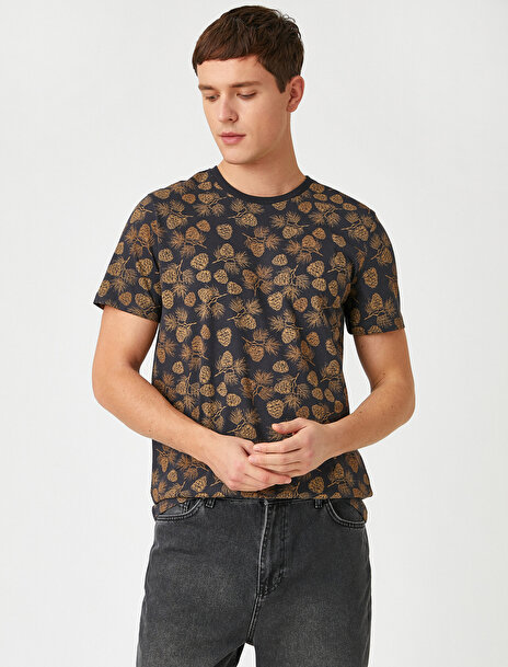 Koton Erkek Kozalak Baskılı Tişört Koton Erkek Kozalak Baskılı Tişört