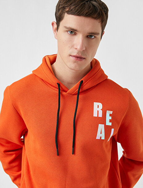 Koton Erkek Regular Fit Baskılı Kapşonlu Sweatshirt