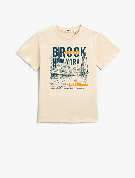 Koton Erkek Çocuk Şehir Temalı Brooklyn New York Baskılı Kısa Kollu Tişört Bisiklet Yaka Pamuklu Koton Erkek Çocuk Şehir Temalı Brooklyn New York Baskılı Kısa Kollu Tişört Bisiklet Yaka Pamuklu