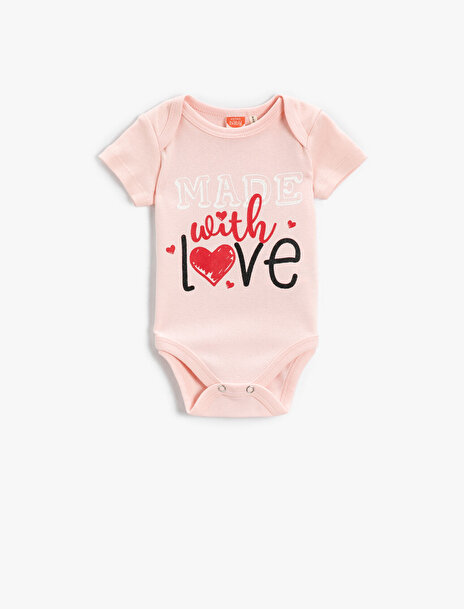 Koton Kız Çocuk Slogan Baskılı Çıtçılı Kısa Kollu Zıbın Pamuklu