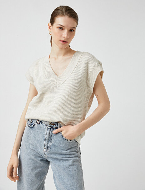Koton Kadın Örgü Süveter V Yaka Kolsuz