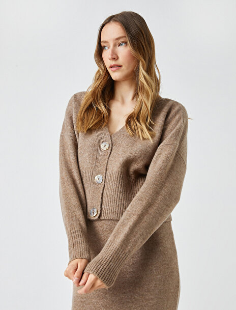 Koton Kadın Crop Hırka Düğmeli V Yaka Koton Kadın Crop Hırka Düğmeli V Yaka