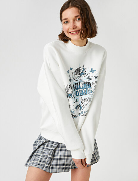 Koton Kadın Yüksek Yaka Sweatshirt Baskılı Uzun Kollu Koton Kadın Yüksek Yaka Sweatshirt Baskılı Uzun Kollu