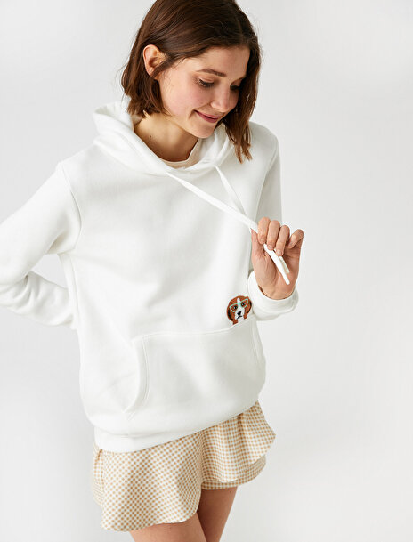 Koton Kadın İşleme Detaylı Kapüşonlu Sweatshirt Kanguru Cepli