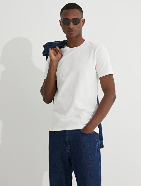 Koton Erkek Slim Fit Basic Tişört
