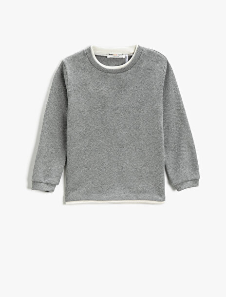 Koton Erkek Çocuk Dokulu Basic Sweatshirt Bisiklet Yaka Uzun Kollu Koton Erkek Çocuk Dokulu Basic Sweatshirt Bisiklet Yaka Uzun Kollu