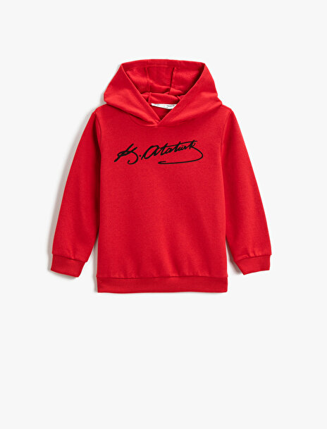 Koton Erkek Çocuk Atatürk İmza Baskılı Kapüşonlu Sweatshirt Koton Erkek Çocuk Atatürk İmza Baskılı Kapüşonlu Sweatshirt