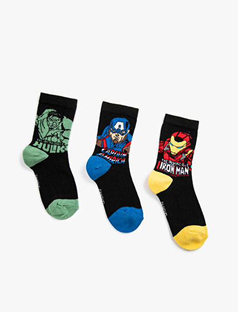 Koton Erkek Çocuk 3'lü Marvel Lisanslı Çorap Seti Koton Erkek Çocuk 3'lü Marvel Lisanslı Çorap Seti