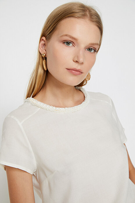 Koton Kadın Boncuk Detaylı Bluz