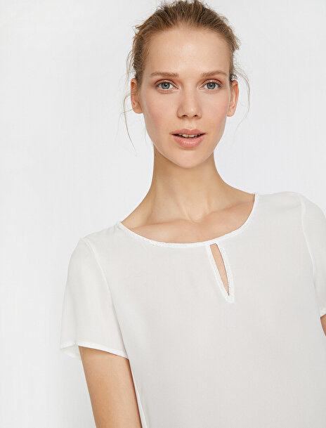 Koton Kadın Boncuk Detaylı Bluz