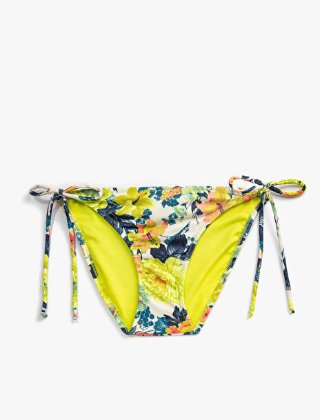 Koton Kadın Çiçekli Bikini Altı Üçgen Yanları Bağlamalı Koton Kadın Çiçekli Bikini Altı Üçgen Yanları Bağlamalı