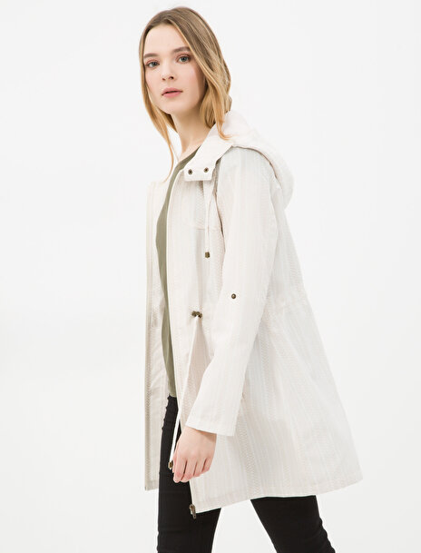 Koton Kadın Kapüşonlu Pardösü