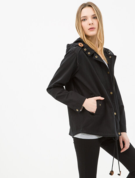 Koton Kadın Kapüşonlu Mont