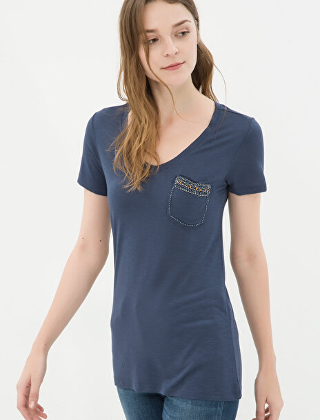 Koton Kadın Cep Detaylı T-Shirt