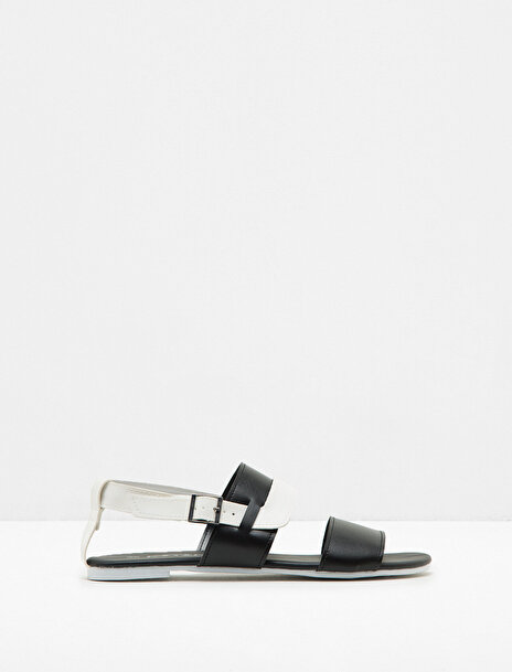 Koton Kadın Toka Detaylı Sandalet