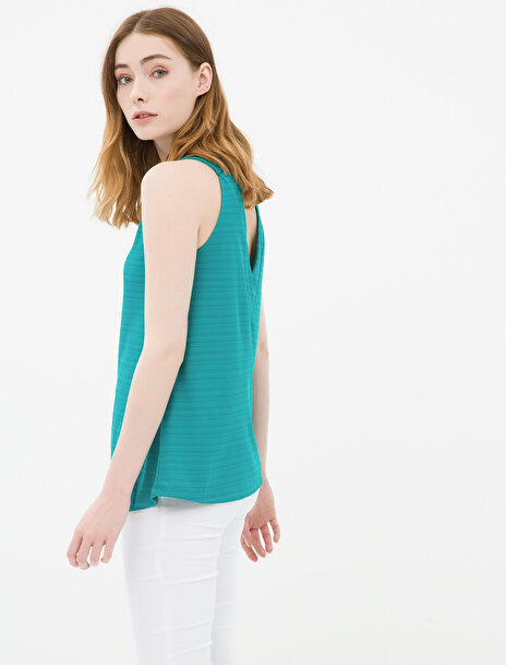 Koton Kadın Sırt Detaylı Bluz