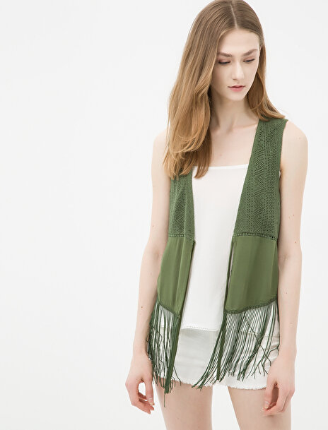 Koton Kadın Püskül Detaylı Yelek