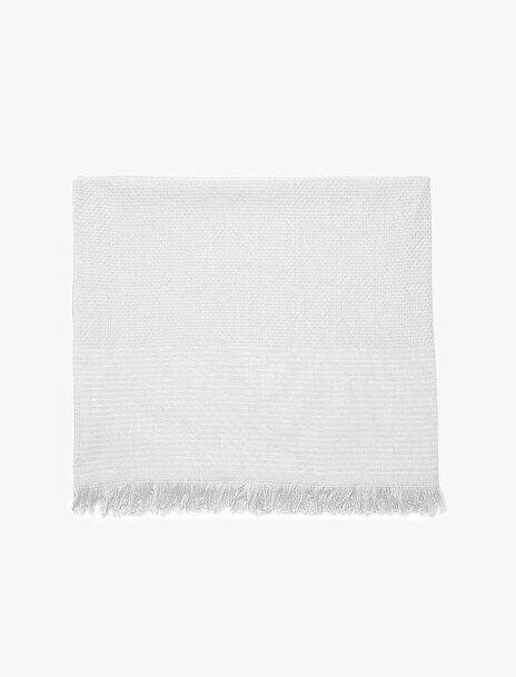 Koton Kadın Püskül Detaylı Havlu