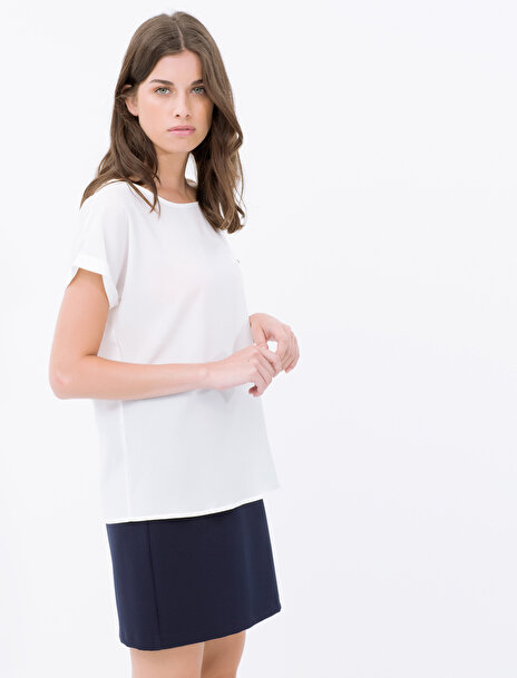 Koton Kadın Oyuk Yaka Bluz