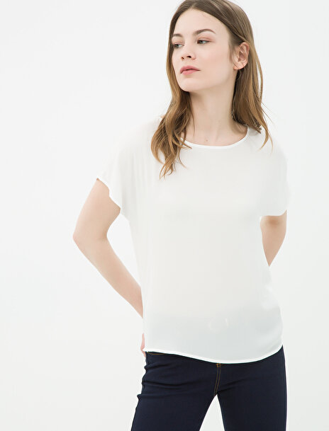 Koton Kadın Oyuk Yaka Bluz