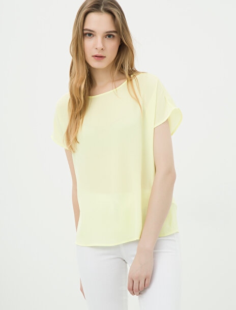 Koton Kadın Oyuk Yaka Bluz