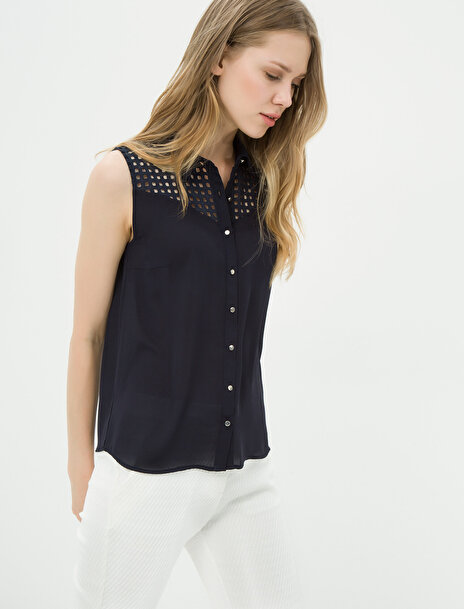 Koton Kadın Dantel Detaylı Gömlek