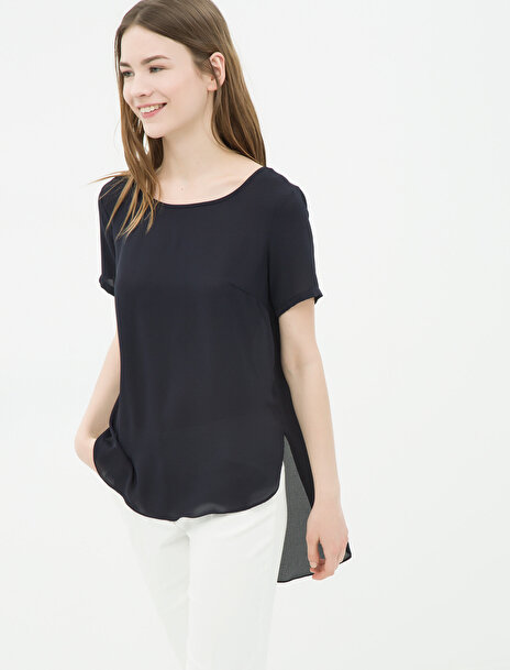 Koton Kadın Oyuk Yaka Bluz